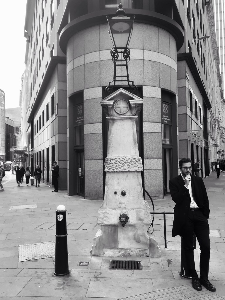 Aldgate - the City’s oldest gate - Essential History | The people ...